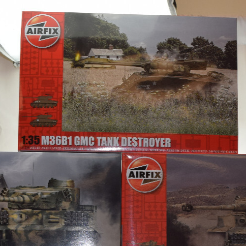 Airfix Tiger, Panther, Panzer, & GMC 1:35 Plastic Model Tank Kit Lot Of ...