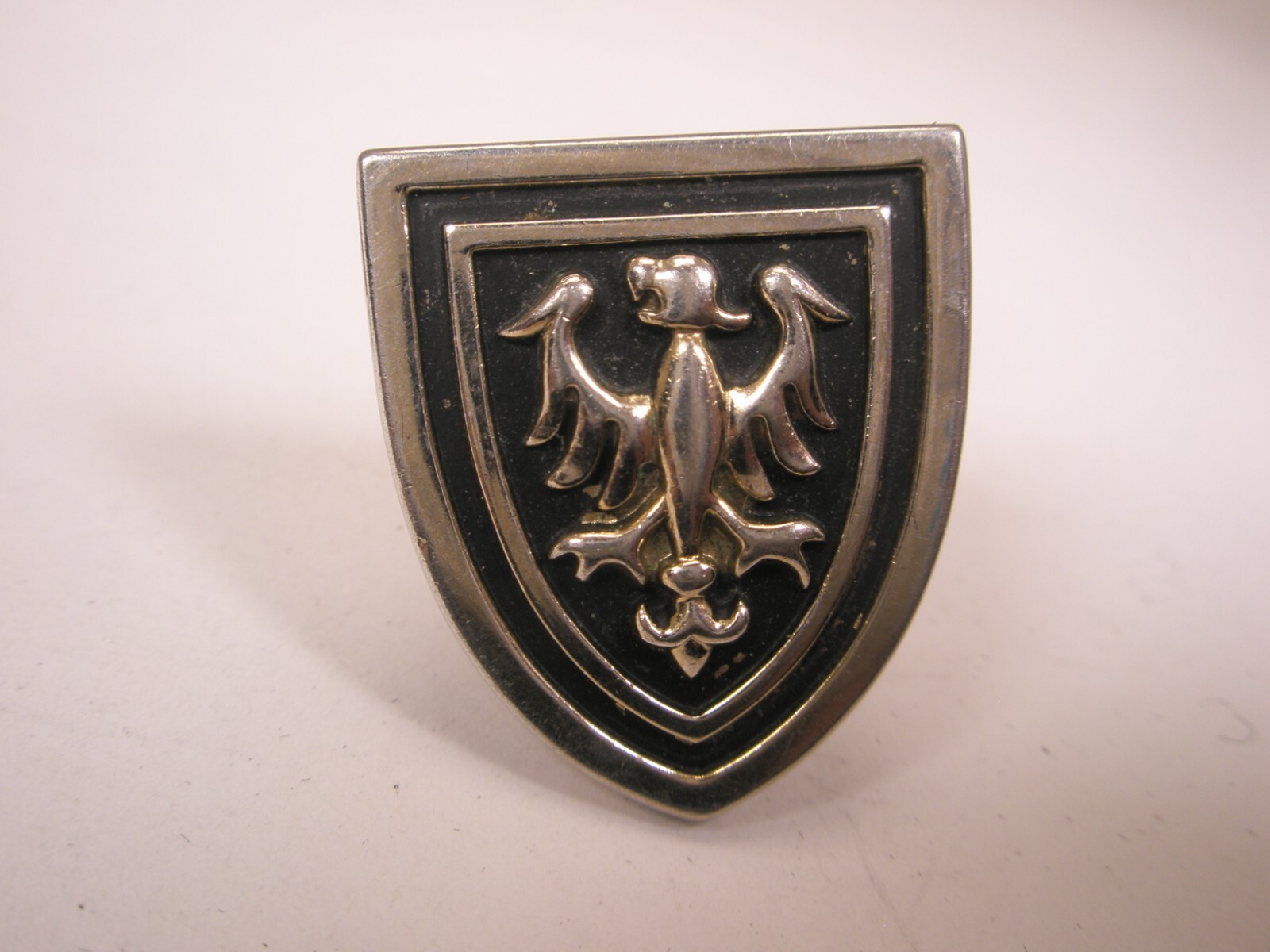 Phoenix & Shield Sigil SWANK SINGLE Vintage Cuff Link… - Gem