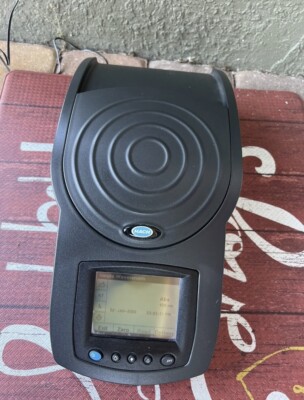 Analytical Instruments - Hach Spectrophotometer