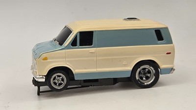 Aurora Afx Magnatraction 4 Gear Ford Street Van Blue HO Slot Car | eBay