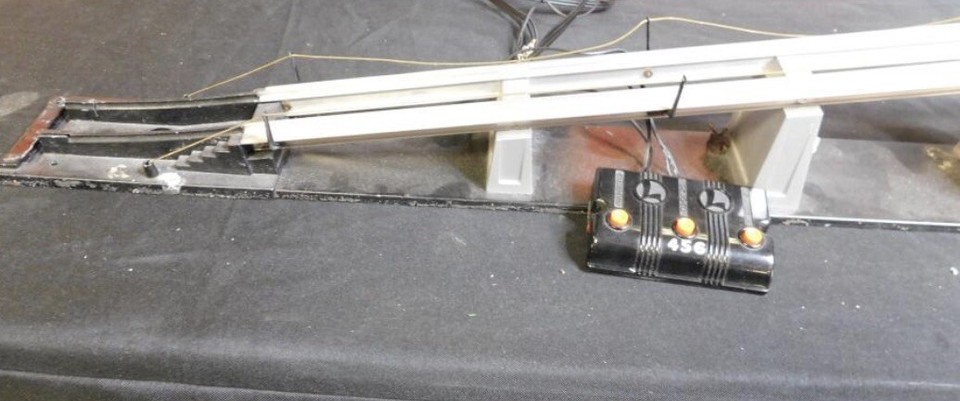 LIONEL POSTWAR OPERATING 456 COAL RAMP ACCESSORY! O GAUGE TRAIN LOADER ...