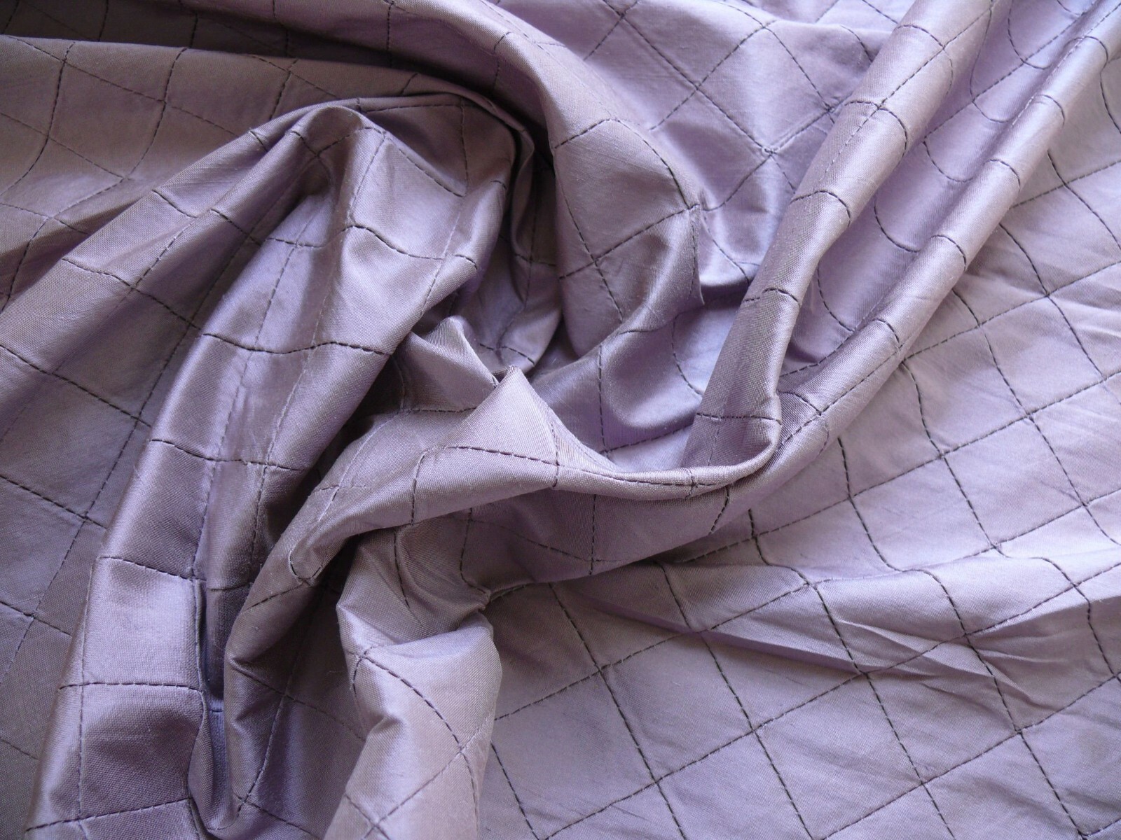 BY YD KRAVET DESIGNER 100%SILK PIN-TUCK LAVENDER LITE PURPLE LATTICE ...