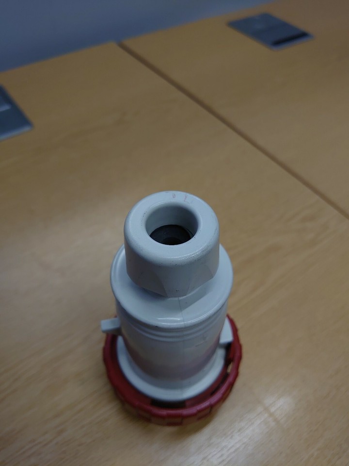 Scame trailing W/P plug 16a 5 pin 16 Amp 3P&N&E Red 3 Phase 415v IP67 ...