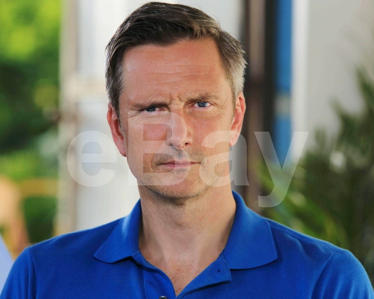 Nicholas Gleaves's Instagram, Twitter & Facebook on IDCrawl