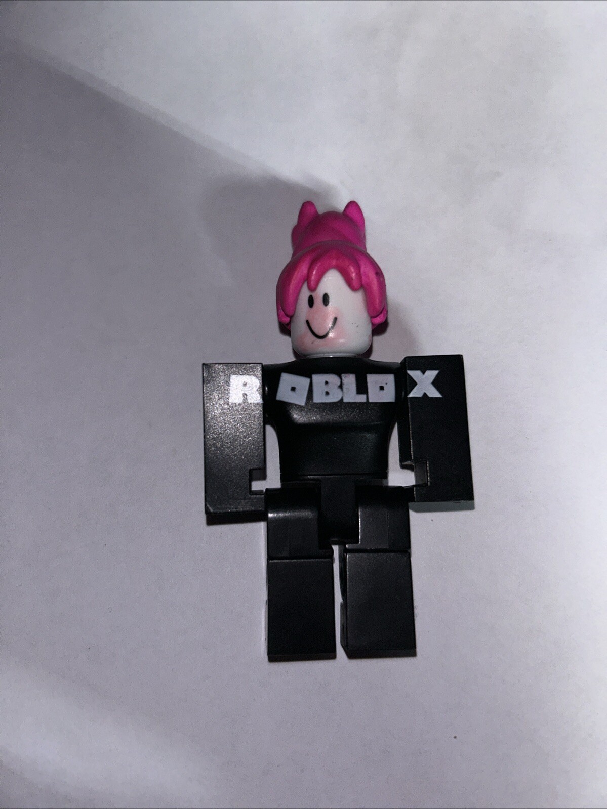 2017 Roblox Series 1 Girl Guest Mini Figure By Jazwares | eBay