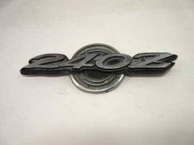 Datsun 240Z Series 1 Quarter 240Z Metal Emblem Super Rare (714-2) | eBay