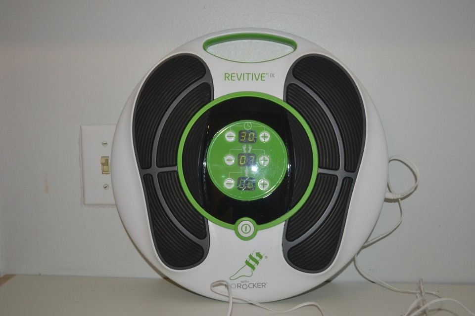 REVITIVE IX FOOT MASSAGER w/ ISO ROCKER CIRCULATION BOOSTER IX (No ...