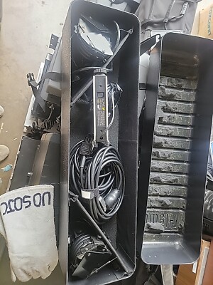 Lowel Pro-Light LP2-10 250 Watt X 2 And Lowel V Light With Hard Case ...