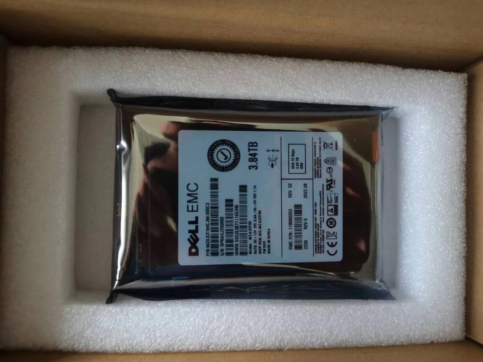 Dell EMC D4F-2SFXL2-3840 UNITY XT380 XT480 3.84TB SSD 2.5 005053679 ...