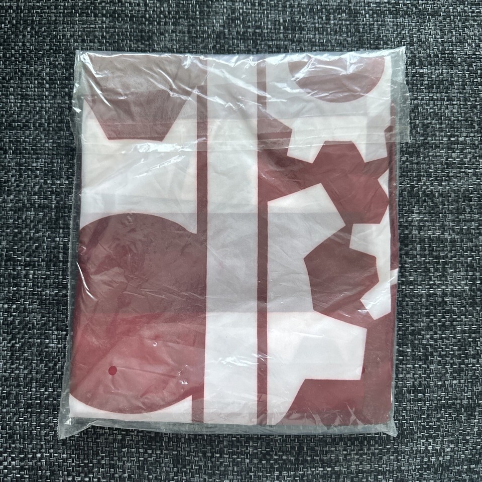 Official Fallout Brotherhood of Steel Faction Flag Loot Crate Exclusive ...