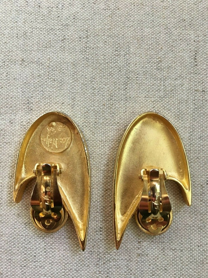 Vintage Retro Modernist Signed Lee Wolfe 1986" Large Matte Gold Clip On ...