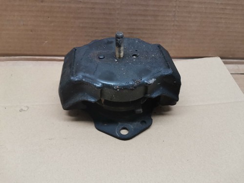 Support moteur droit ou gauche mitsubishi pajero v60 4m41 3.2 did ...