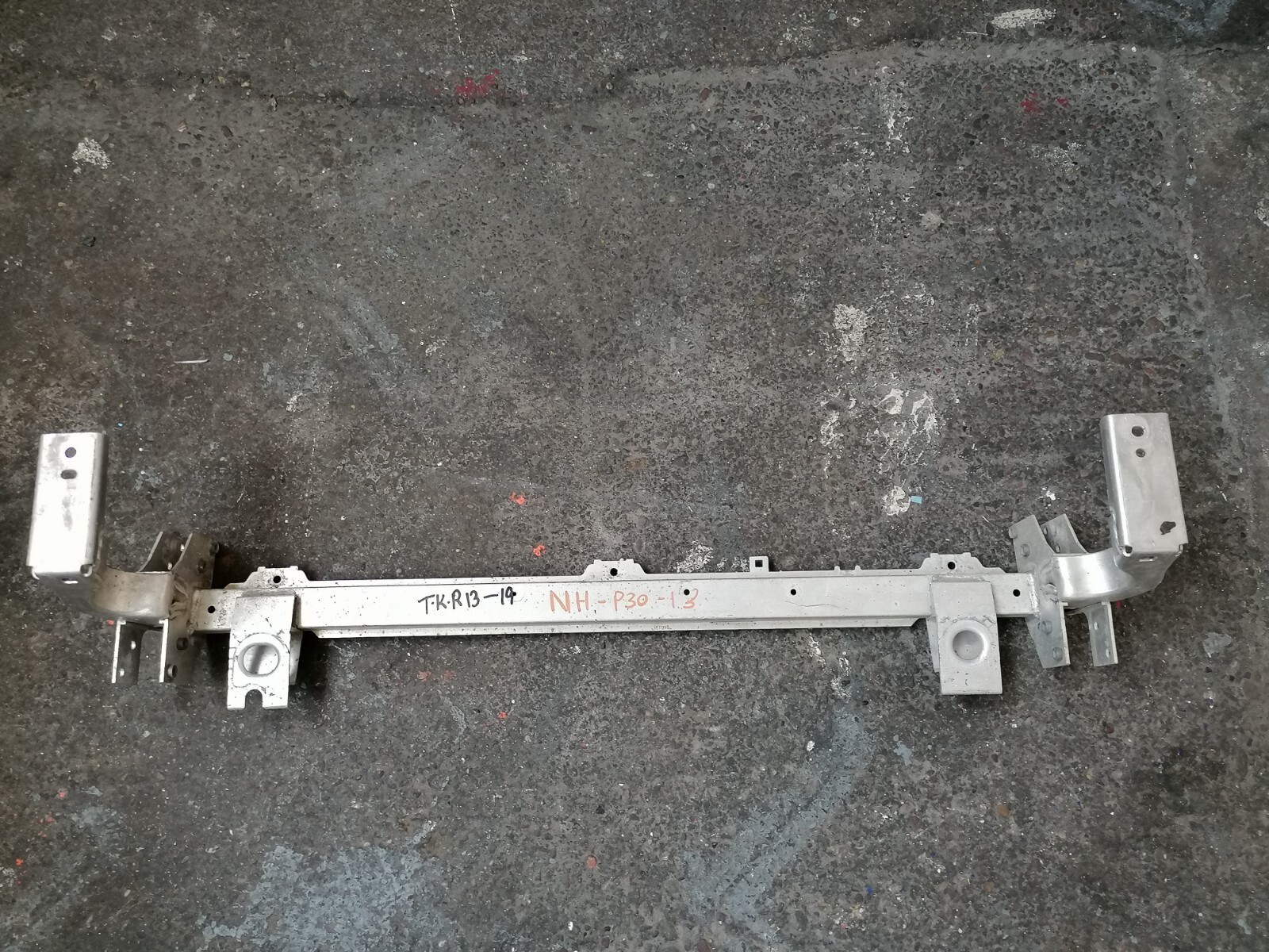 OEM MERCEDES-BENZ B-CLASS W246 FRONT REINFORCEMENT BAR A2466200019 ...