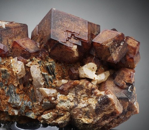 ANDRADITE, HEDENBERGITE - NICE CLUSTER - GREECE /br618 | eBay