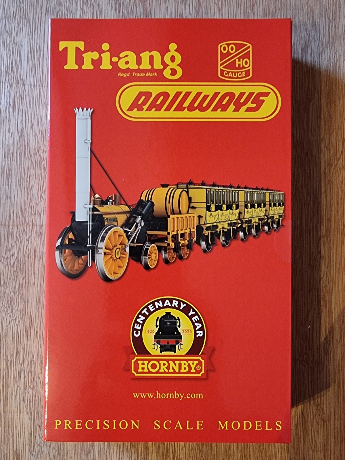 Hornby R3809 Stephenson's Rocket Train Pack, Centenary Year Limited ...