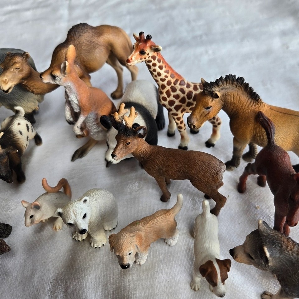 Schleich Wildlife / Farm Animal Lot Eagle, Panda, Koala, Mammoth, Dog ...