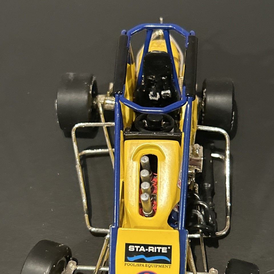 1:24 WALLY PANKRATZ #8X STA-RITE/ HASA 2000 MIDGET XTREME USAC Sprint ...
