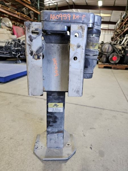 USED Right Front Power Gear Electric Leveling Jack From 09 Fleetwood ...