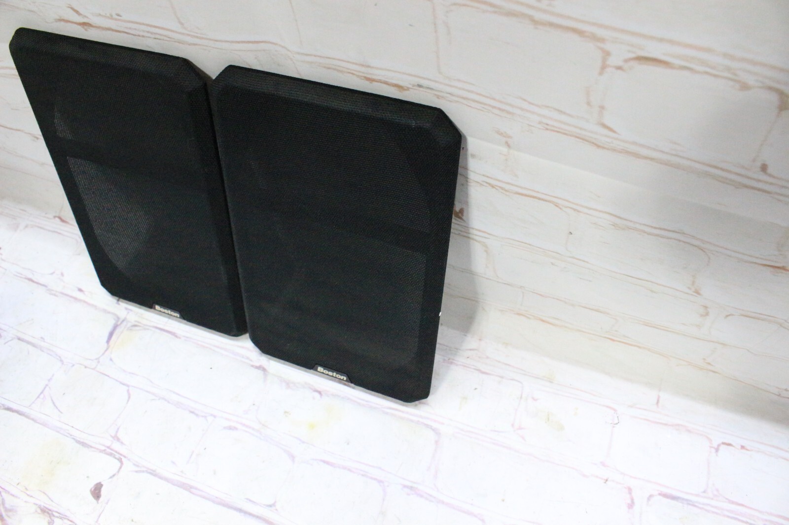 Boston Acoustics HD5 Woodgrain Bookshelf Stereo Speakers 8 Ohm Covers ...