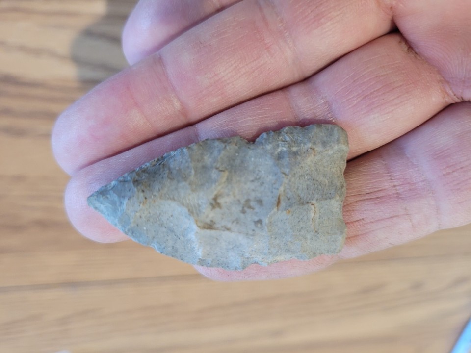 Gray ArrowHead - Native American Stone Rock Art, Artifacts, Tools. | eBay