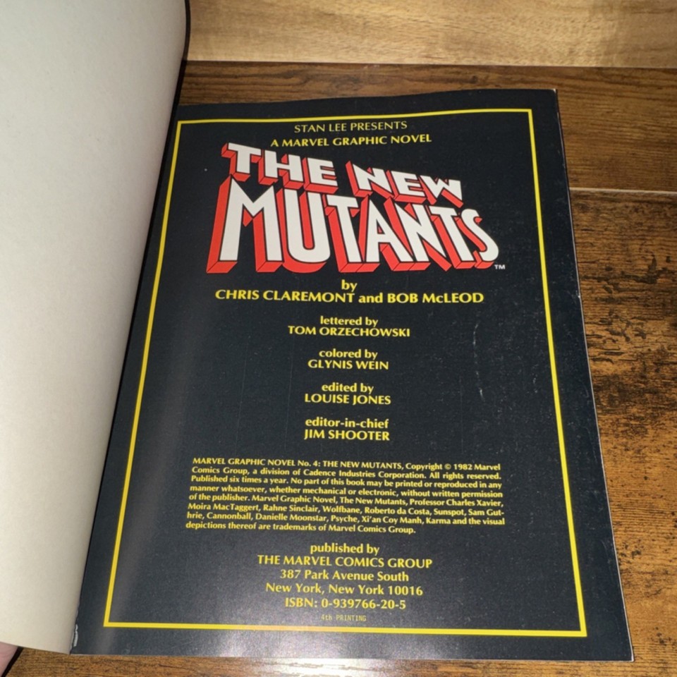 Marvel Graphic Novel The New Mutants 1982 First Appearance Claremont ...