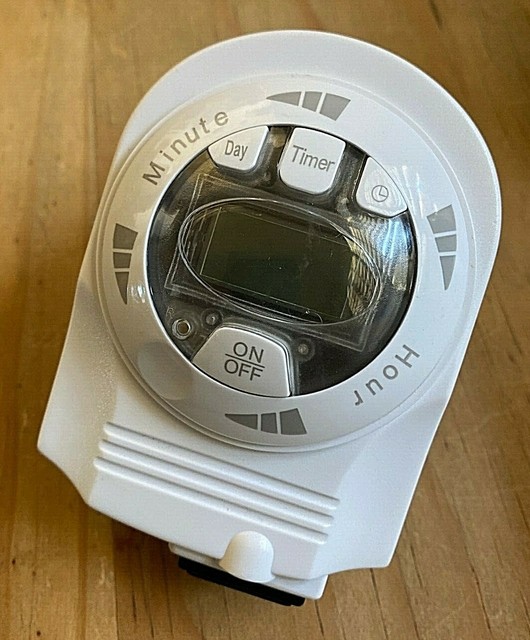 7 DAY DIGITAL PROGRAMMABLE TIMER Model EM0101 5756 EBay