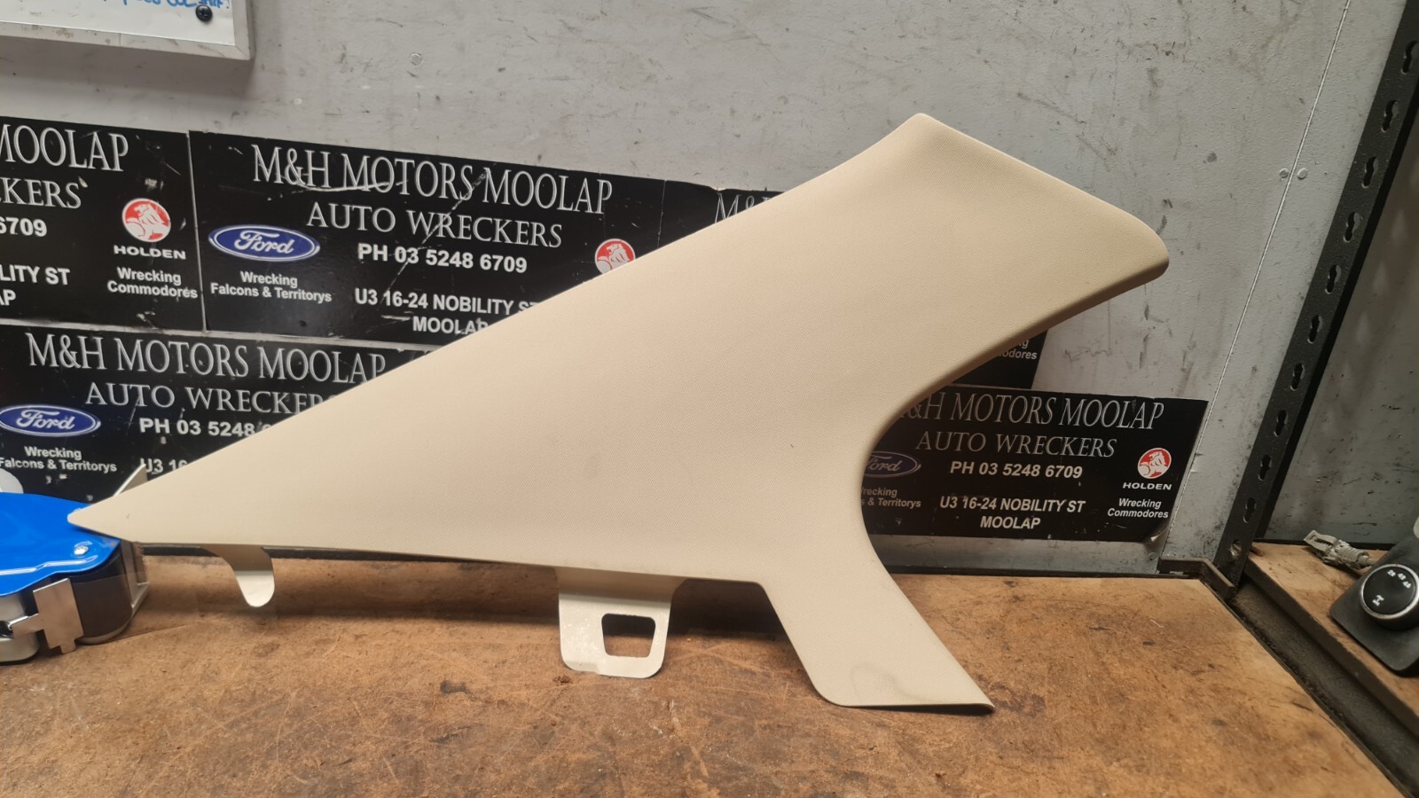 FORD FG FALCON SEDAN LEFT HAND C PILLAR TRIM TRIM CODE : C1 | eBay