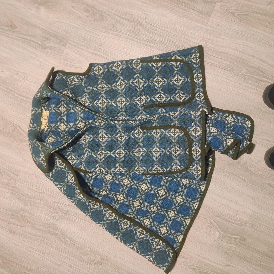 Welsh Wool Tapestry Cape Coat | eBay