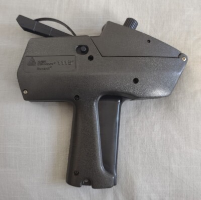 Price & Label Guns - 1115 Pricing Gun