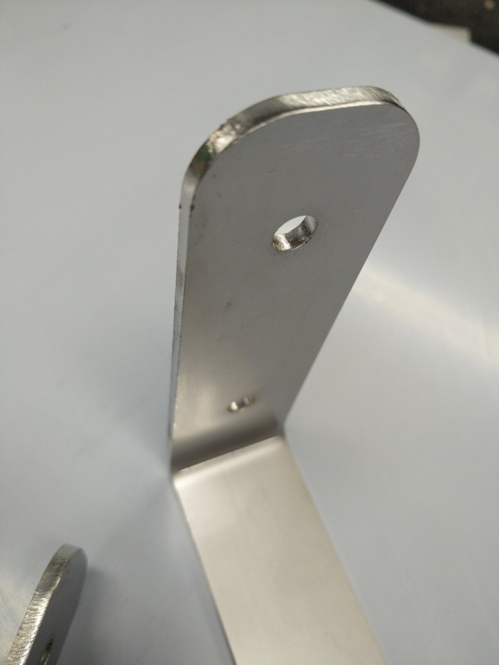 UNIVERSAL Wall Ladder Hook Bracket Rack Secure Ladders Brackets ...