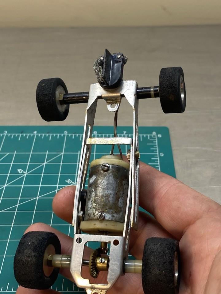 Vintage 1/24 Revell Slot Car Chassis Aluminum Tested Runs Adjustable ...
