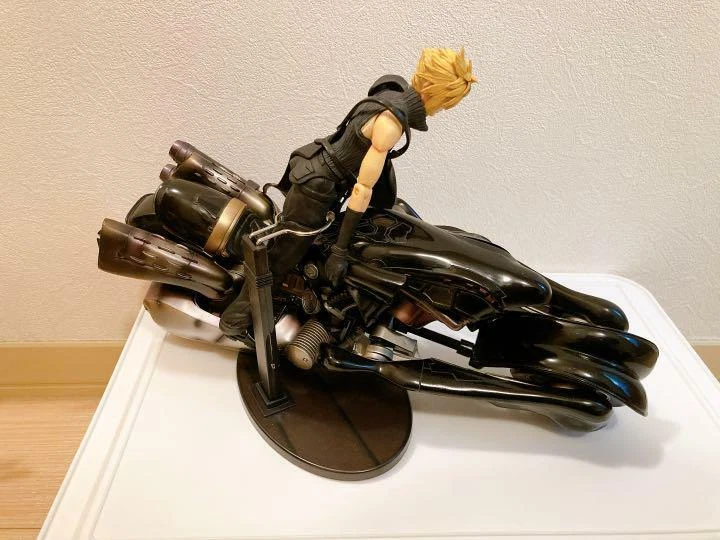Advent Children Cloud Motorcycle