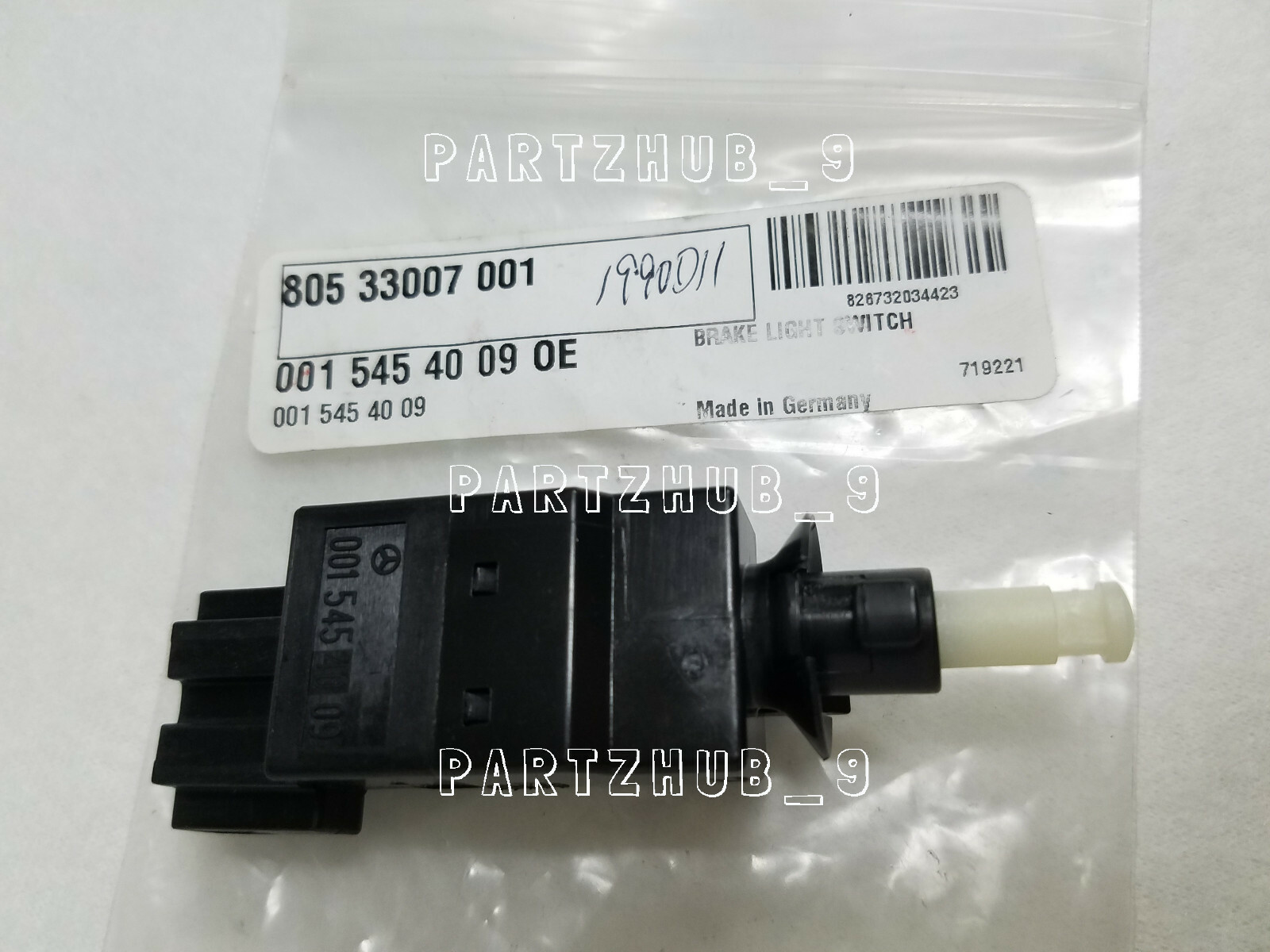 For Mercedes W211 W219 E320 E350 E500 E55 Brake Light Switch GENUINE ...
