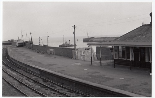 Barry Pier Station Interior Showing Platform & Part Of Building PC size ...