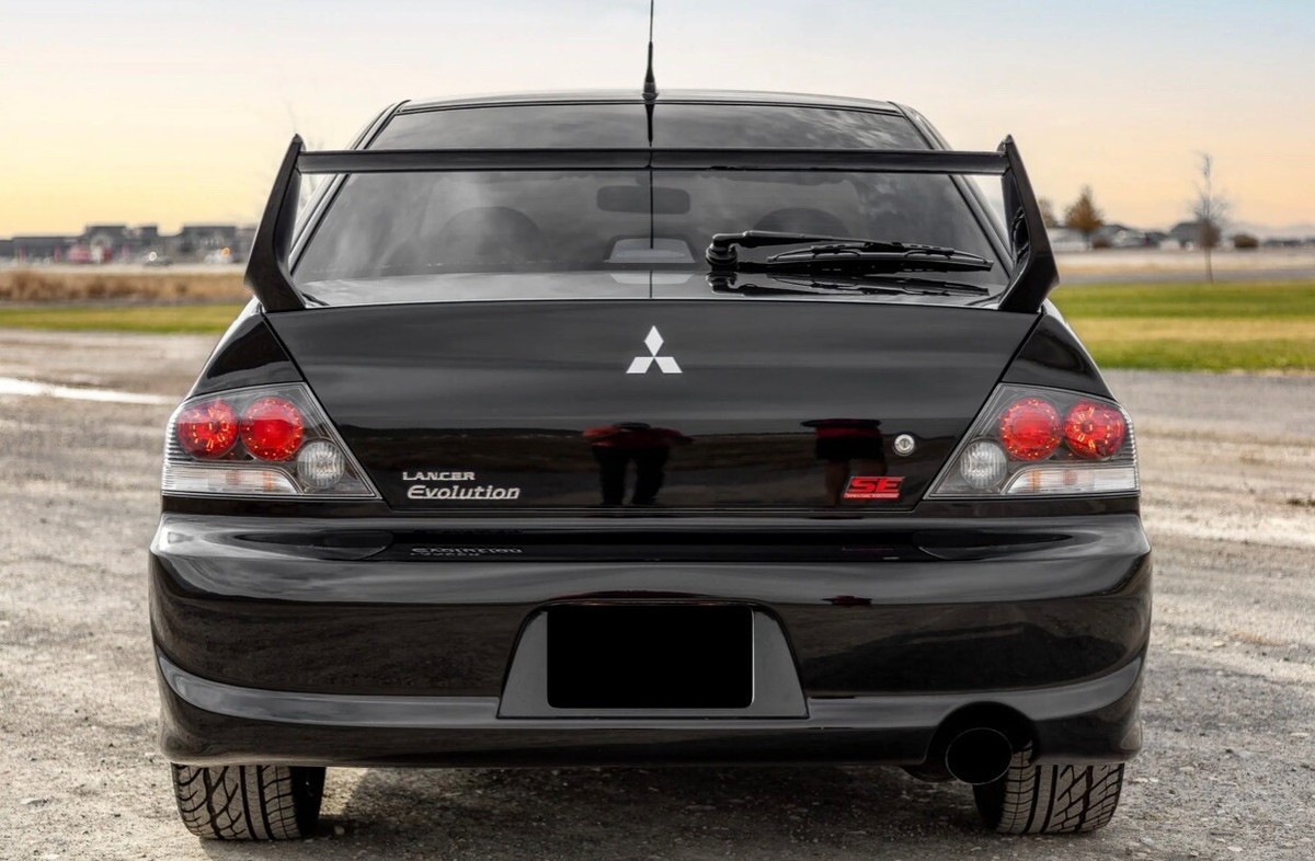 Mitsubishi Evolution 9