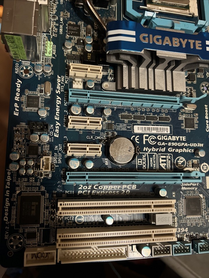 GIGABYTE GA-890GPA-UD3H AMD AM3 DDR3 ATX Motherboard w/ cpu ...