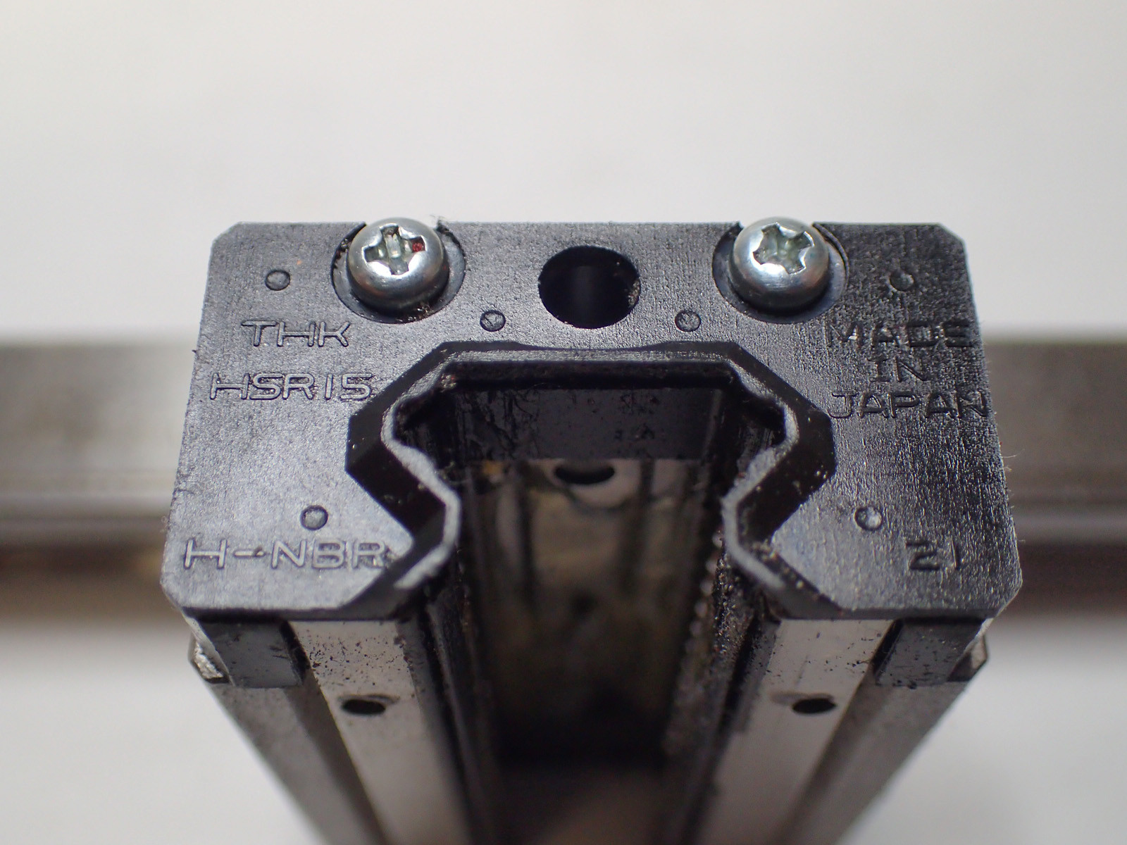 LOT OF 2 ASSORTED LENGTHS THK HSR15 LM GUIDE RAIL BEARINGS w/ THK ...