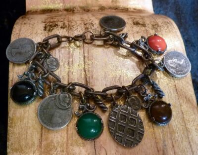 Vintage Queen Elizabeth Napoleon Coin Lucite Jewel Cabochon Charm Chain ...
