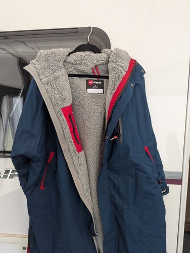 Men's Medium Blue Original Dry Robe Red | eBay UK