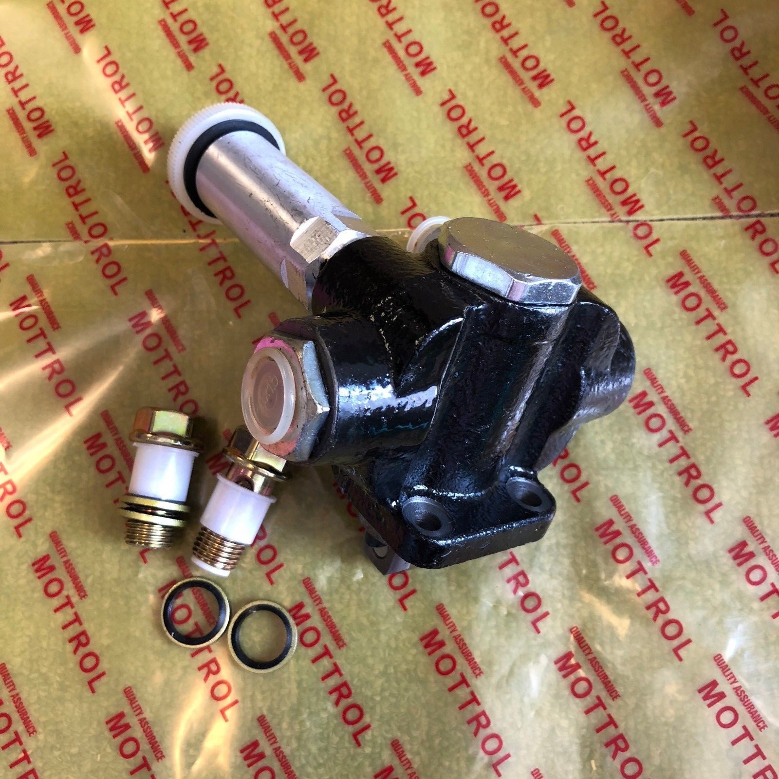 105237-5140 fuel feed pump fits nassan engine 9 440 610 320 8971852890 ...