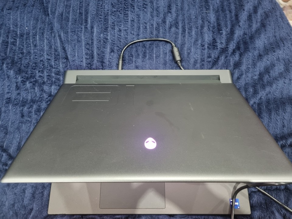 Alienware M18 R2 Laptop, I9 14th Gen , 16gb Ram, 512gb Nvme Ssd Rtx ...