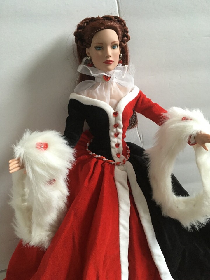 Tonner Alice in Wonderland QUEEN OF HEARTS CORONATION GOWN on a 16 ...