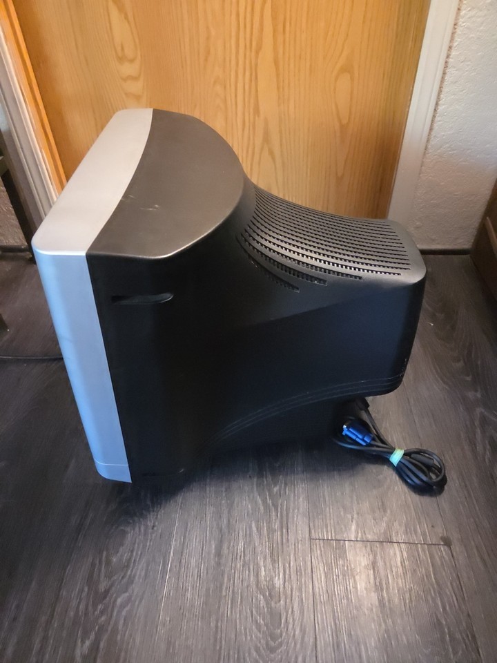 Compaq FS7600 17" VGA CRT Computer Monitor (1280 x 1024 @60Hz) - Retro ...