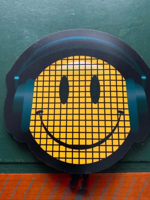 SMILER FACE DJ FLASHING T SHIRT SOUND ACTIVATED LED PANEL. 7. SEE VIDEO ...