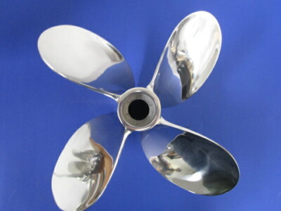 Signature Performer Propeller 4 Blade 15 X 32 P for Mercury 300R 400R ...