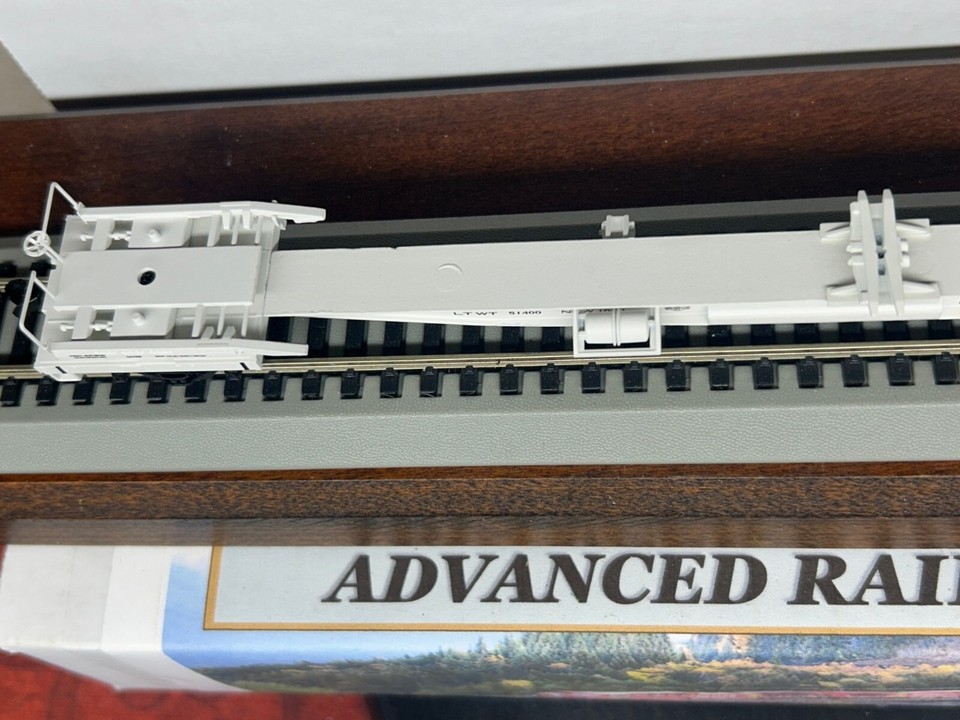 MILWAUKEE ROAD FLEXI-VAN MARK III -TOFC FLAT CAR w/ 2 TRAILERS HO Scale ...