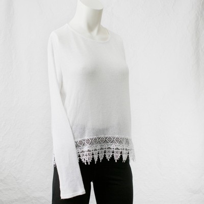 Divided Brand Women's White Sweater w/Lace Hem - Size M Juniors | eBay