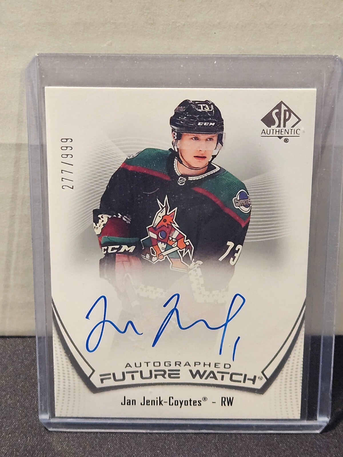 2021-22 SP Authentic - Autographed Future Watch #127 Jan Jenik 277/999 ...