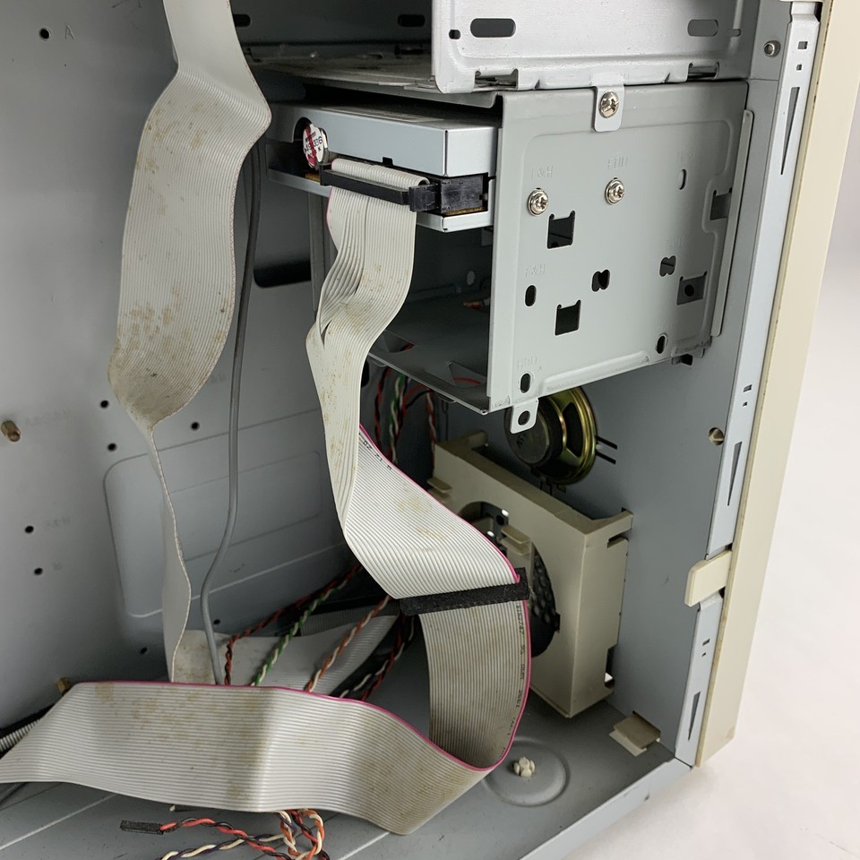 Unbranded Vintage Retro PC Desktop Computer Barebones Chassis No Power ...