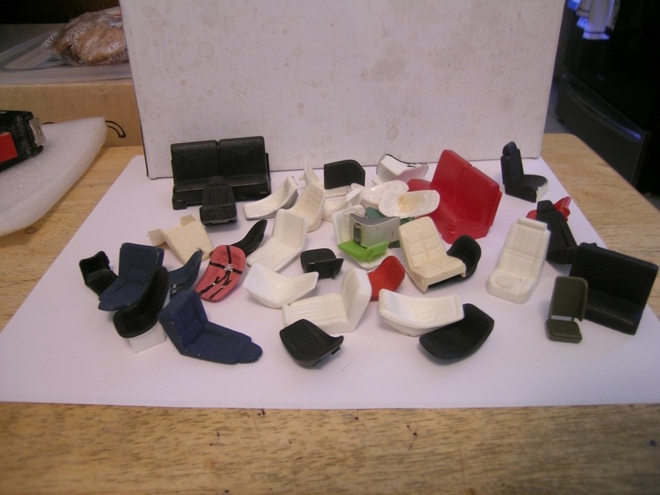 Random Model Car Parts for 1/24-1/25 scale----Plastic Model Kit Parts ...